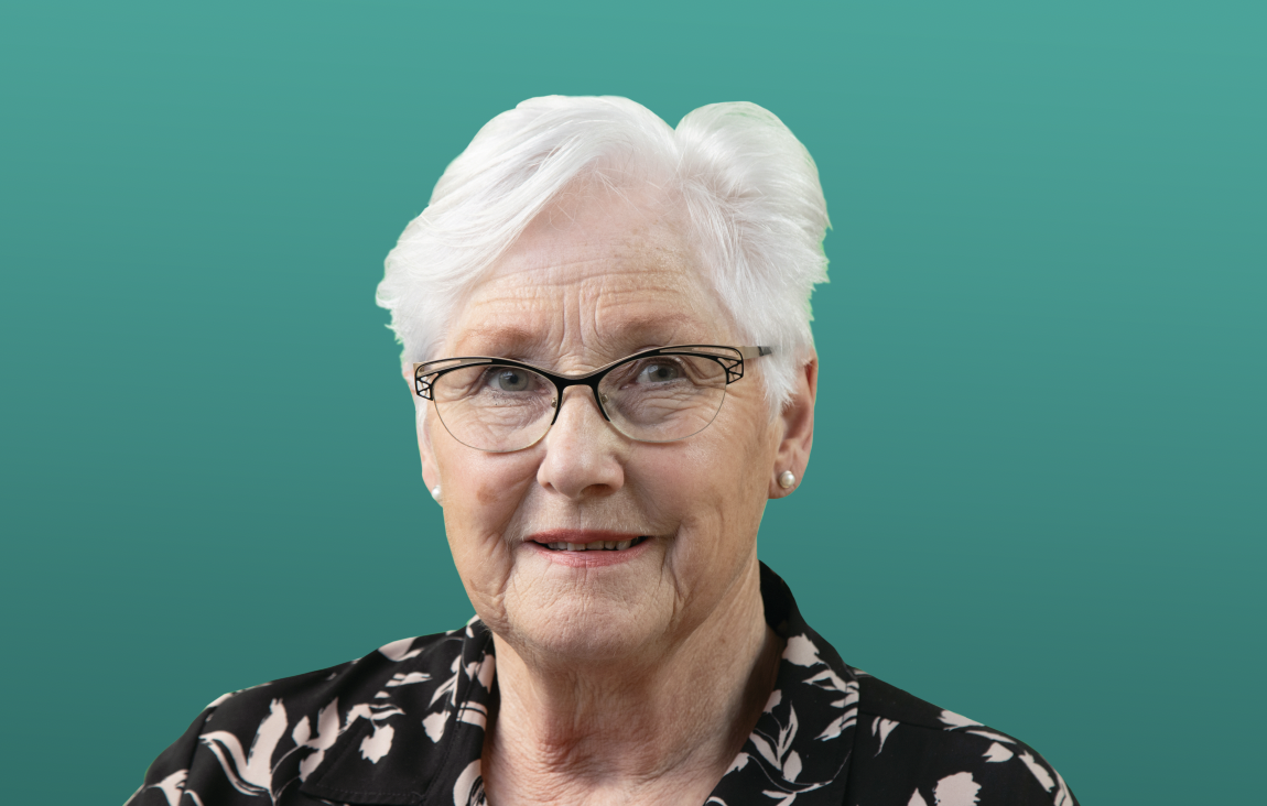 Emily Chapple's Instagram, Twitter & Facebook on IDCrawl